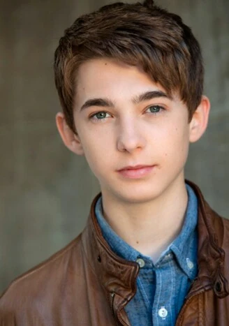 Austin Abrams | Wiki The Walking Dead | Fandom