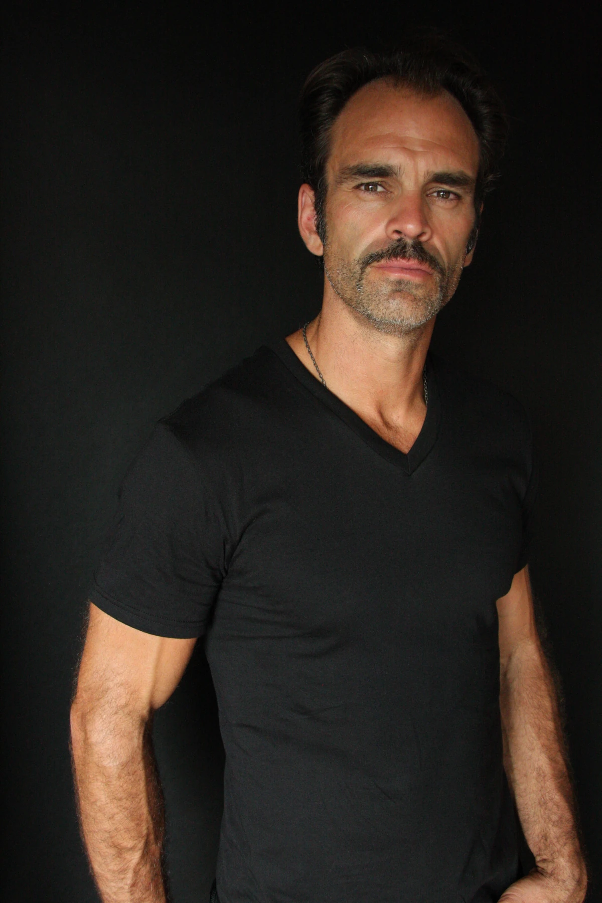 Steven Ogg | Wiki The Walking Dead | Fandom
