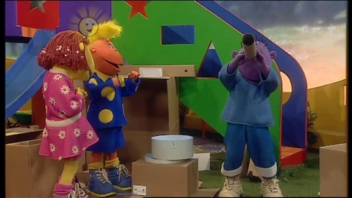 Cardboard Box | Tweenies Wiki | Fandom