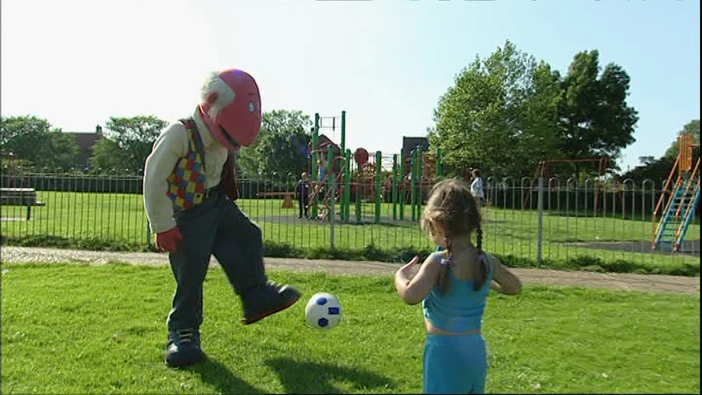 Road Safety (Safety Song) | Tweenies Wiki | Fandom