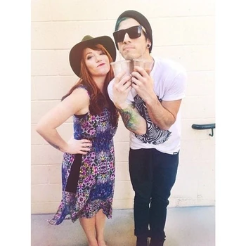 Ashley Dun | Twenty One Pilots Wiki | Fandom