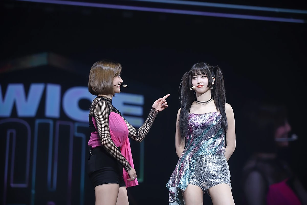 MoJi/Gallery | Twice Wiki | Fandom