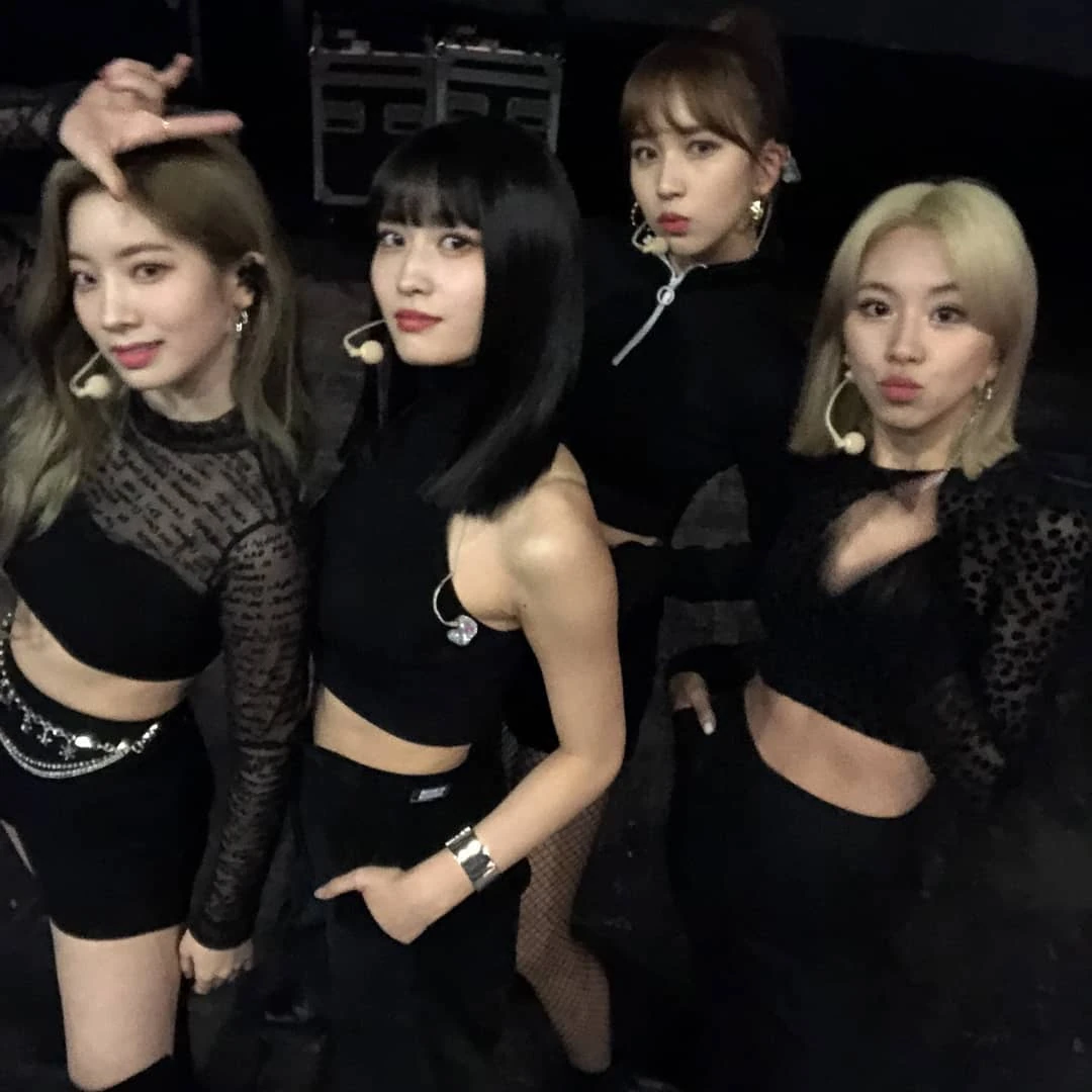 Move/Gallery | Twice Wiki | Fandom