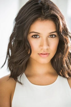 Renée Masen | The Twilight Fanon Wiki | Fandom