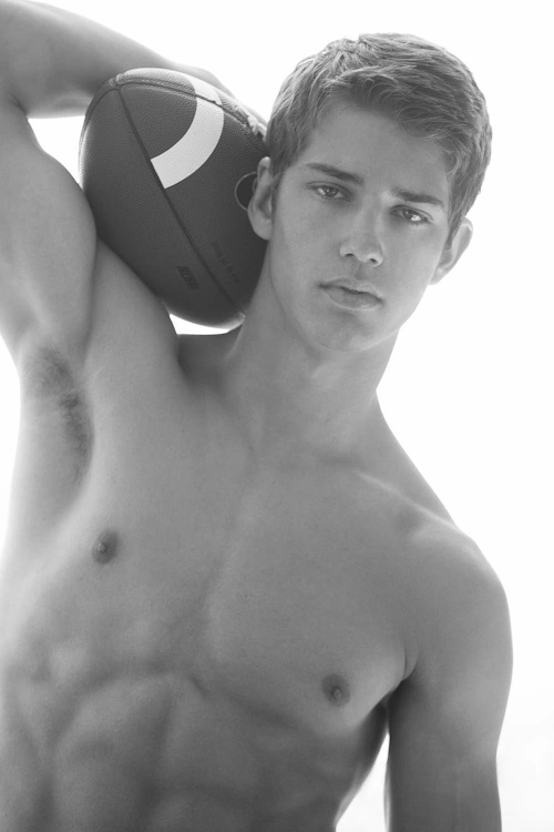 Drake Iain | The Twilight Fanon Wiki | Fandom