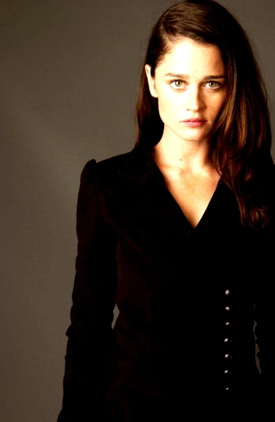 Emily Johnson | Twilight Revolution Wiki | Fandom