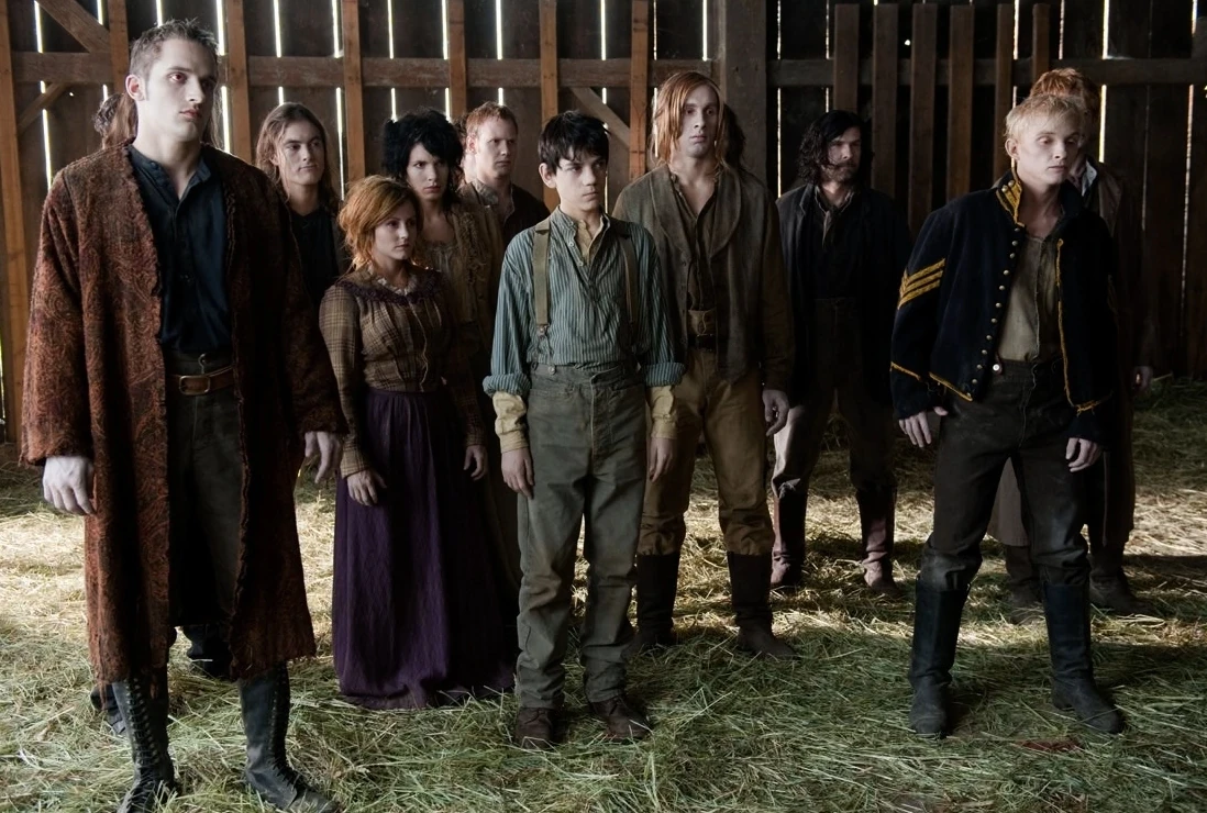 Valorie Curry Twilight Scenes