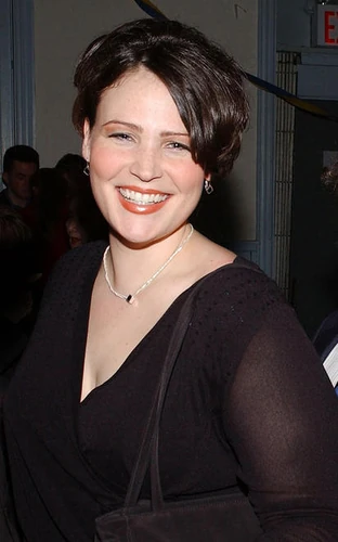 Lisa Howard | Twilight Saga Wiki | Fandom