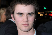 Gallery:Cameron Bright | Twilight Saga Wiki | Fandom