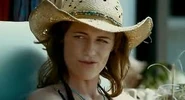 Gallery:Renée Dwyer | Twilight Saga Wiki | Fandom