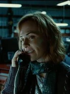 Gallery:Renée Dwyer | Twilight Saga Wiki | Fandom