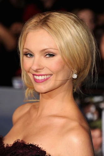 MyAnna Buring | Twilight Saga Wiki | Fandom