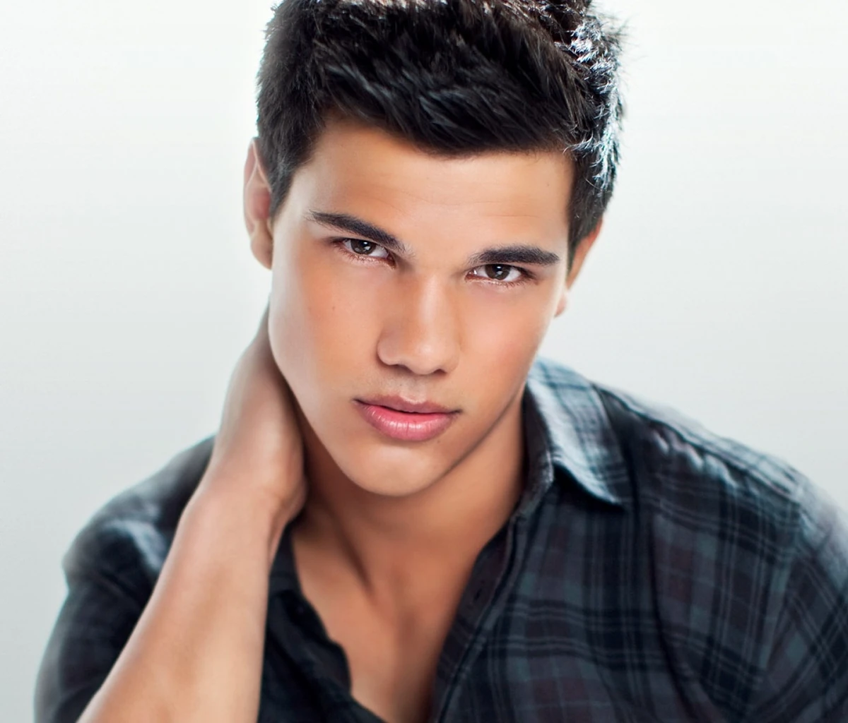 Taylor Lautner | Saga Zmierzch Wiki | Fandom