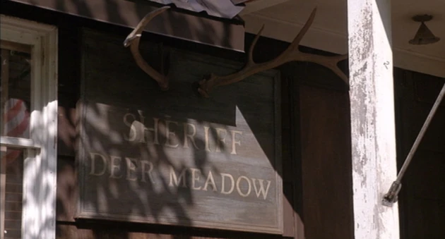 Category:Deer Meadow locations | Twin Peaks Wiki | Fandom