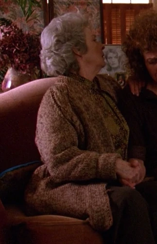 Janice Hogan | Twin Peaks Wiki | Fandom