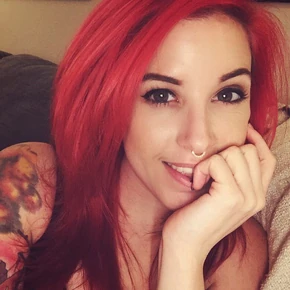 Renee - Streamerpedia