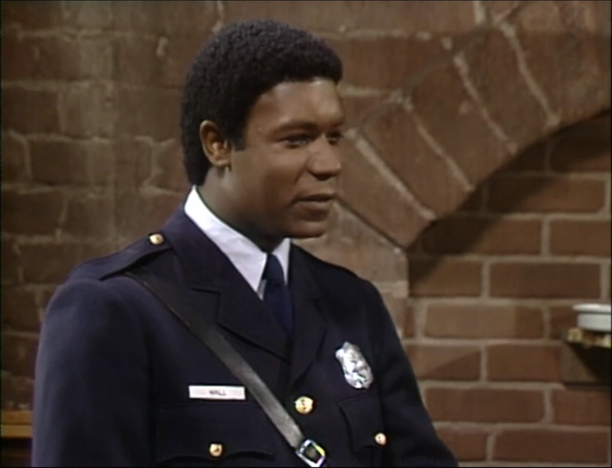 Kenny Hall | 227 Wiki | Fandom