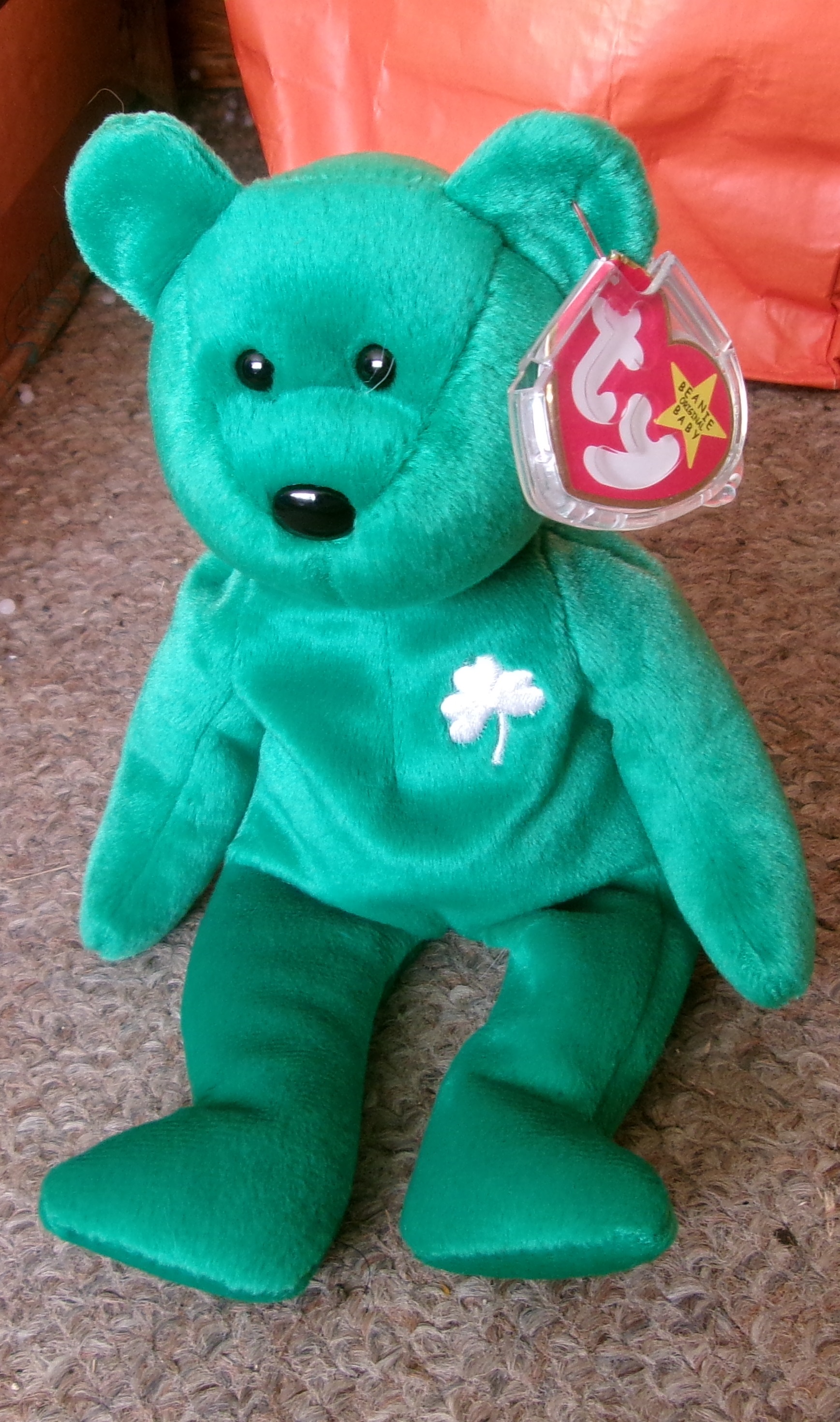 Ty beanie baby erin the bear store