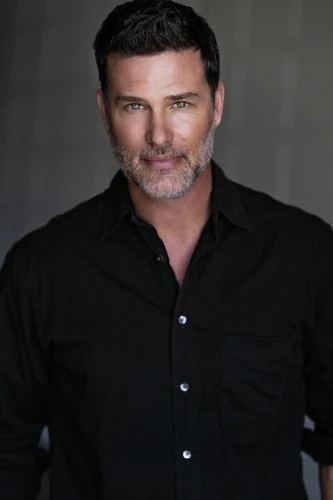Joe Duer | Ugly Betty Wiki | Fandom