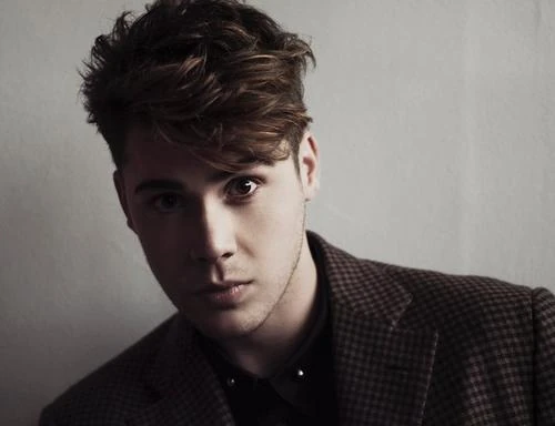 Aiden Grinmshaw : Stats | UK Charts Archive Wiki | Fandom