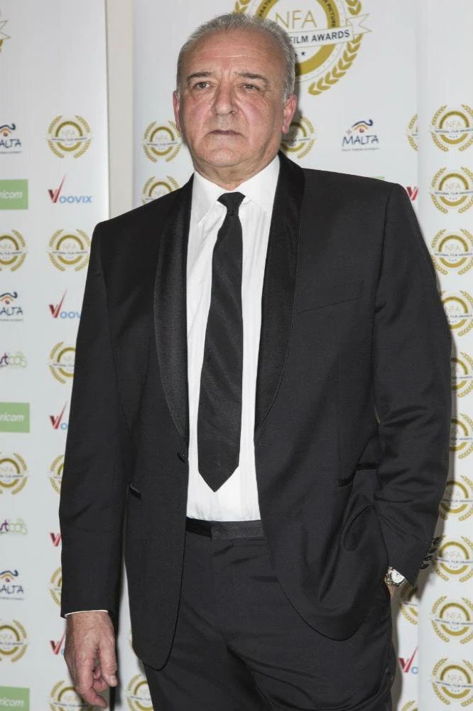 Lawrence White | UK Soap Crossovers Wiki | Fandom