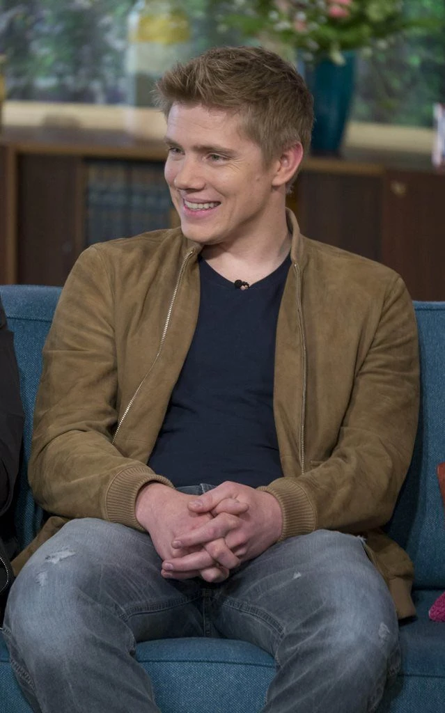 Robert Sugden | UK Soap Crossovers Wiki | Fandom