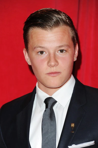 Robbie Roscoe | UK Soap Crossovers Wiki | Fandom