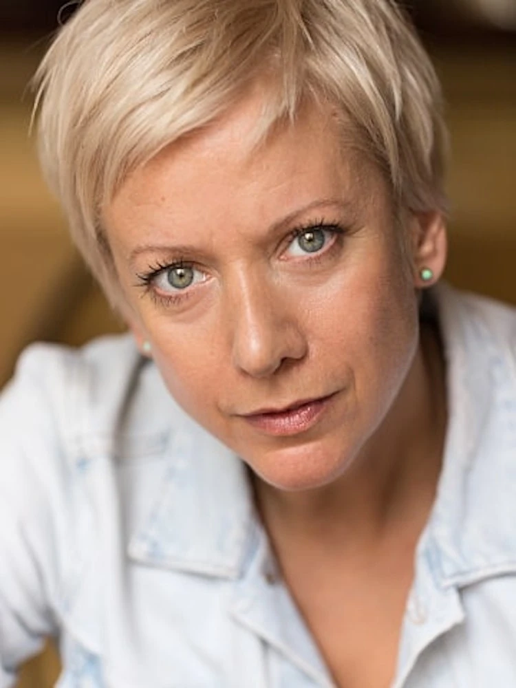 Sandy Cotton | UK Soap Street Wiki | Fandom