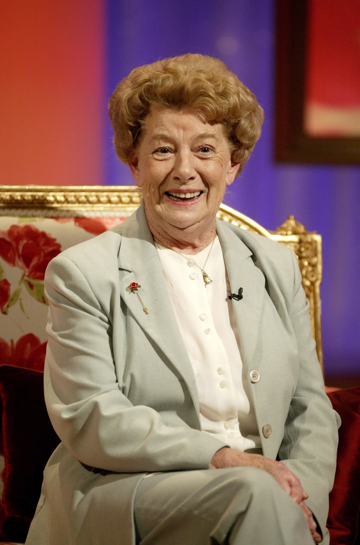 Hilda Ogden | UK Soap Street Wiki | Fandom