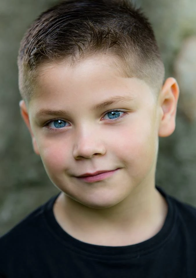 Tommy Moon | UK Soap World Wiki | Fandom