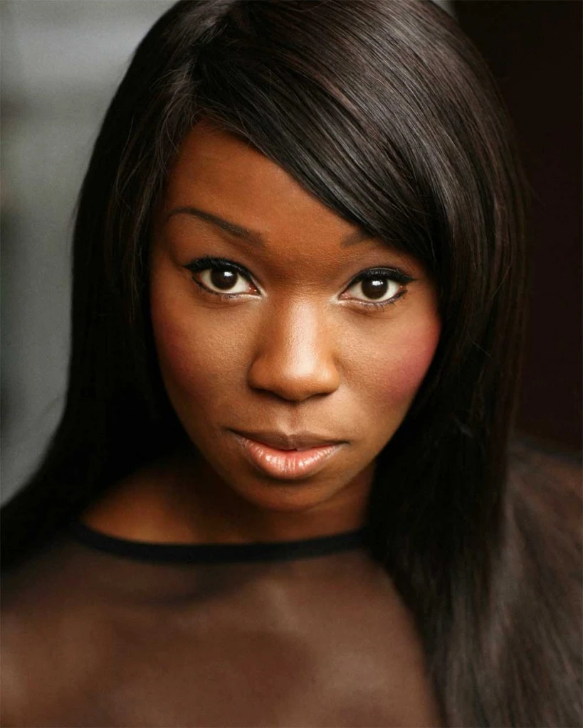 Daphne Fox | UK Soap World Wiki | Fandom