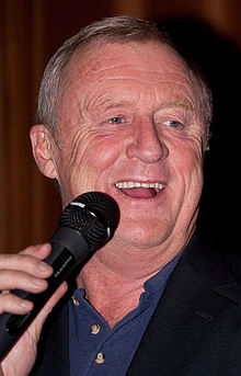 Chris Tarrant | UK Gameshows Wiki | Fandom