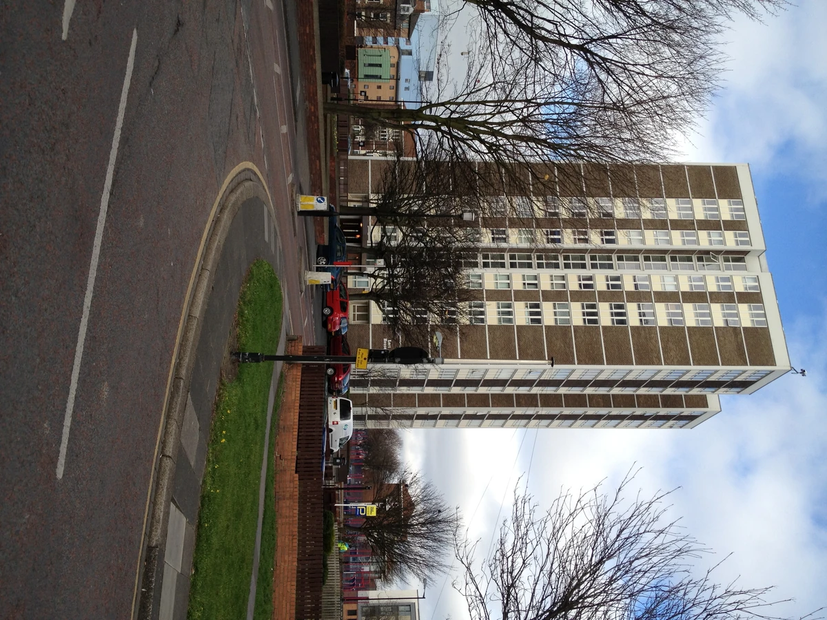 Lort House | UK Housing Wiki | Fandom