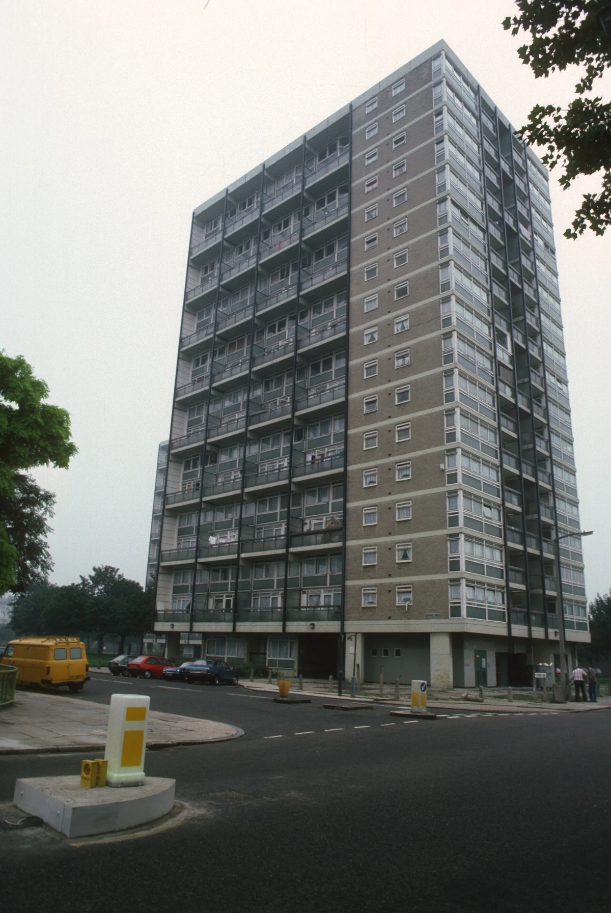 Ewhurst House | UK Housing Wiki | Fandom