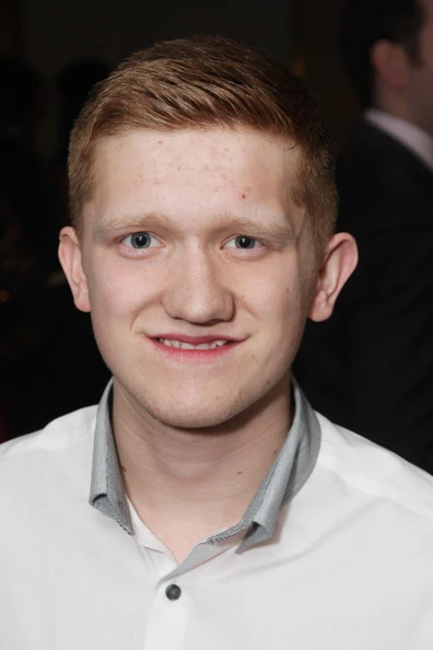 Chesney Brown | Soaps Wiki | Fandom