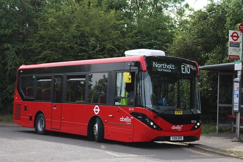 London Buses route E10 | UK Transport Wiki | Fandom