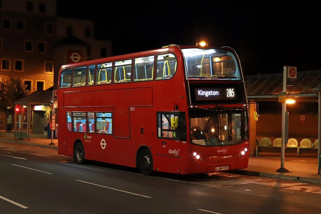 London Buses route 285 | UK Transport Wiki | Fandom
