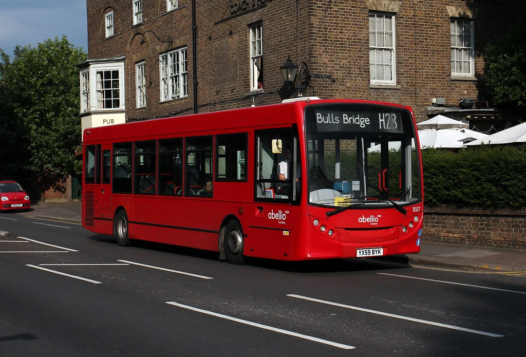 London Buses route H28 | UK Transport Wiki | Fandom