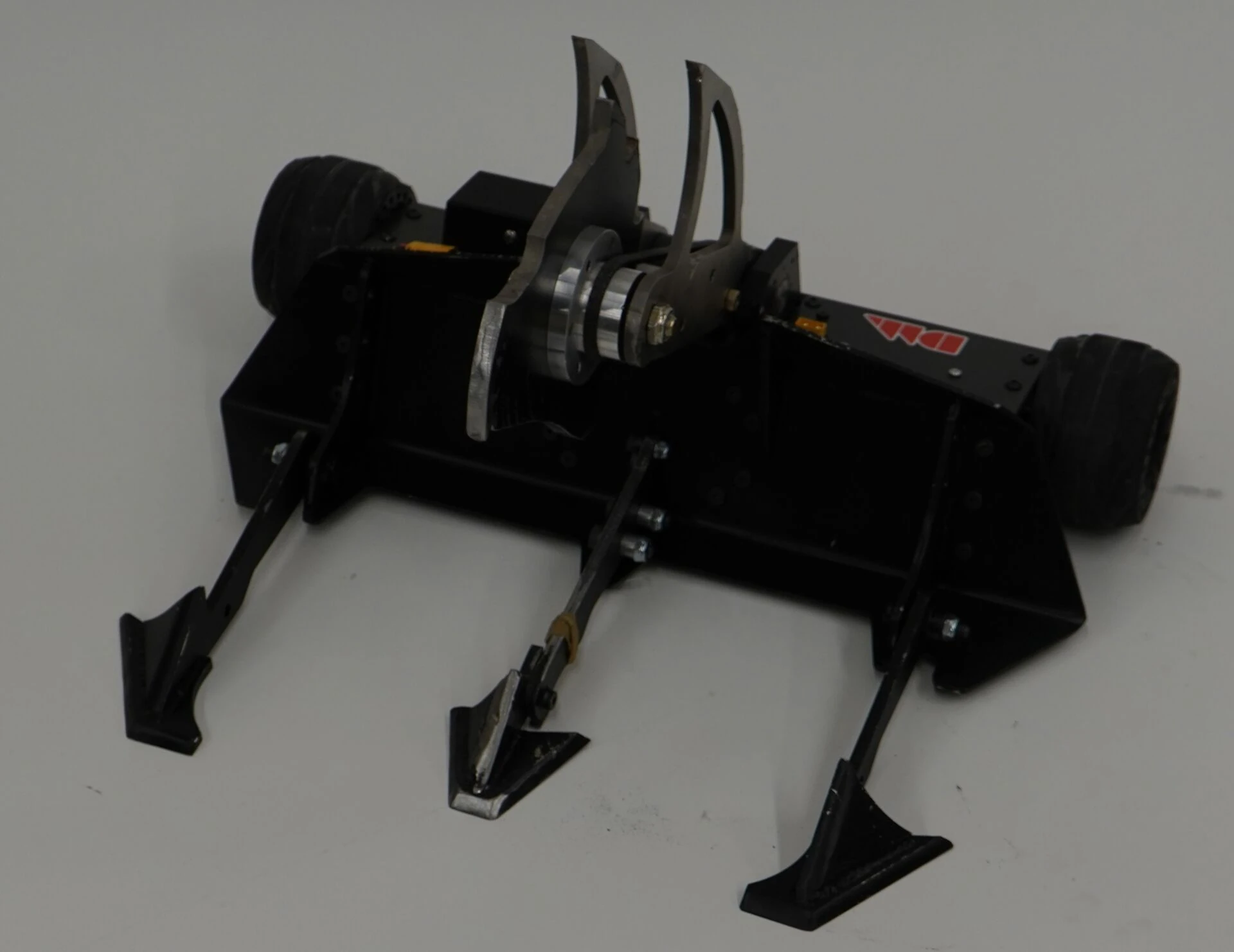 BattleBots Beat: Seven Fights for WC VII. – [DOOR FLIES OPEN]