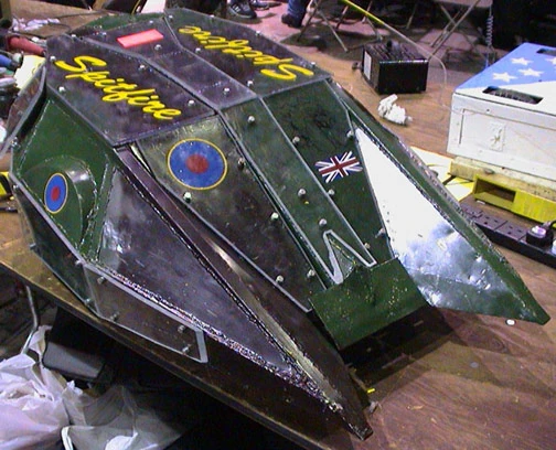 Spitfire (Team Dantomkia) | Ultimate Robot Archive Wikia | Fandom