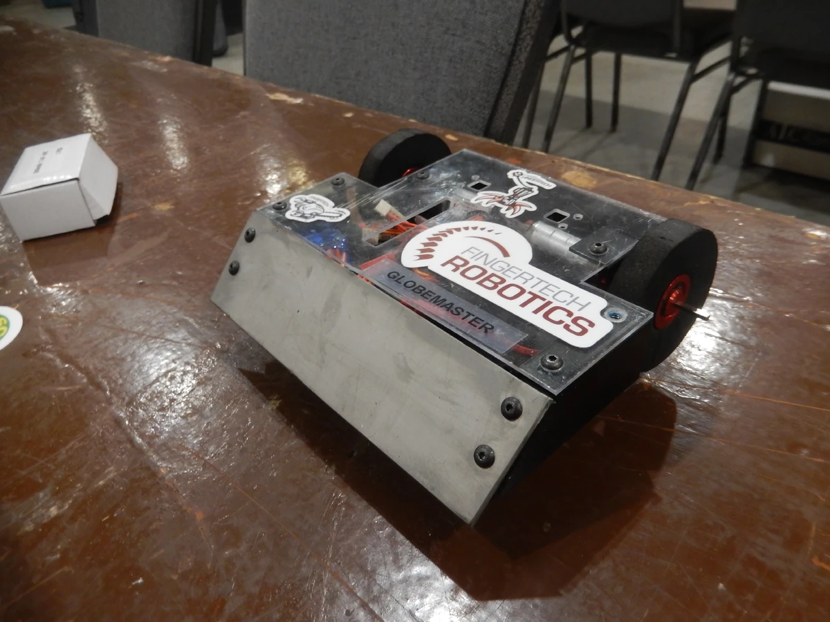 Globemaster | Ultimate Robot Archive Wikia | Fandom