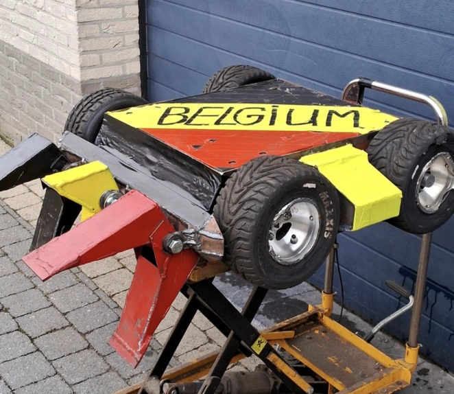 Brutus (Belgium) | Ultimate Robot Archive Wikia | Fandom