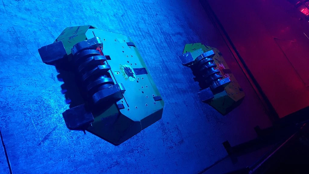 Crackers N Smash | Ultimate Robot Archive Wikia | Fandom