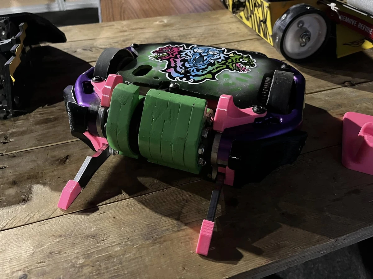 Semtex | Ultimate Robot Archive Wikia | Fandom