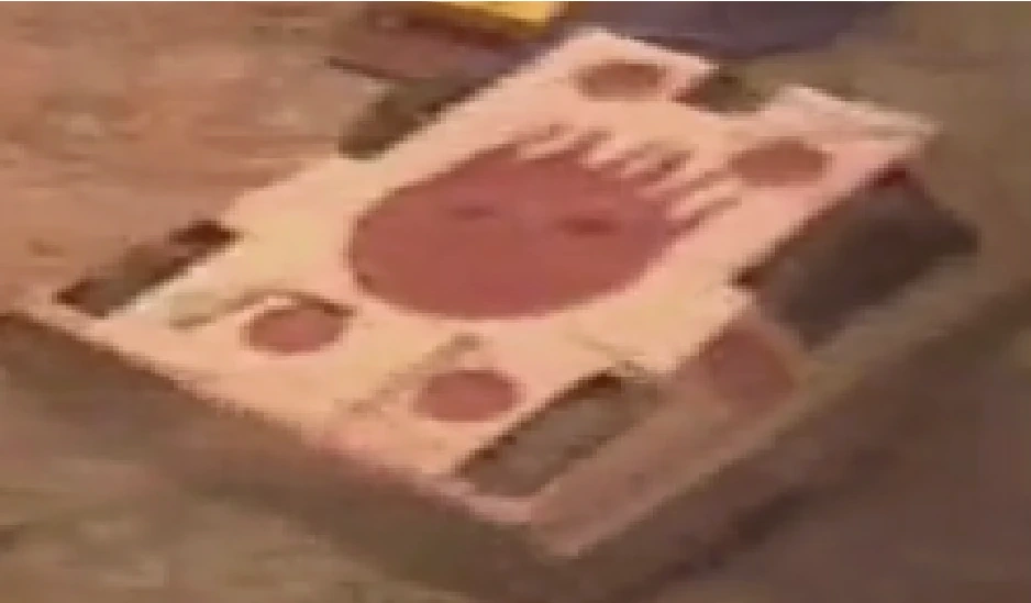 Hell's Teeth | Ultimate Robot Archive Wikia | Fandom