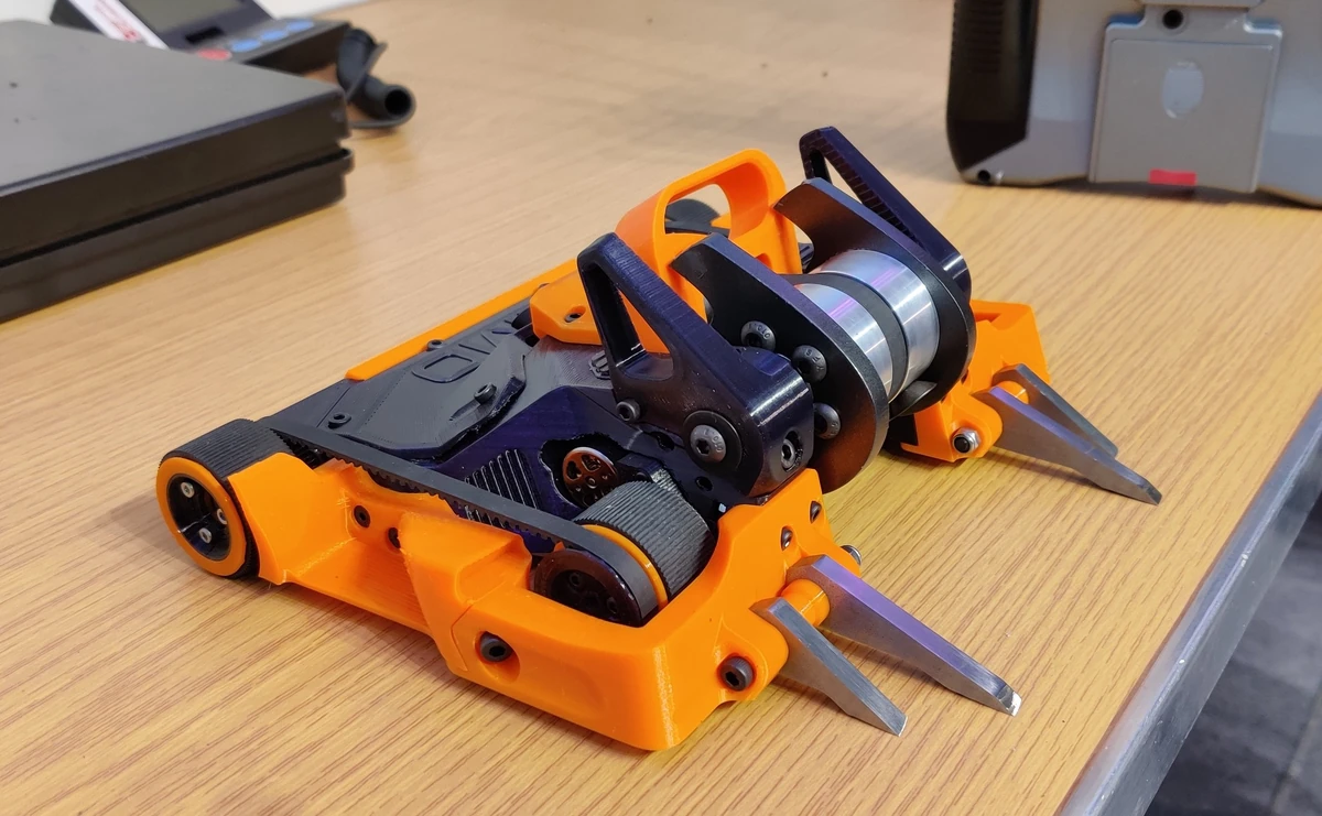 Gizmo (UK) | Ultimate Robot Archive Wikia | Fandom