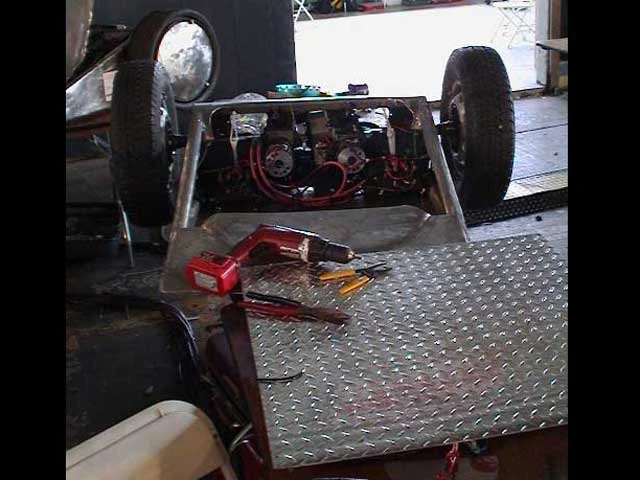 Scrap Daddy Persistor | Ultimate Robot Archive Wikia | Fandom