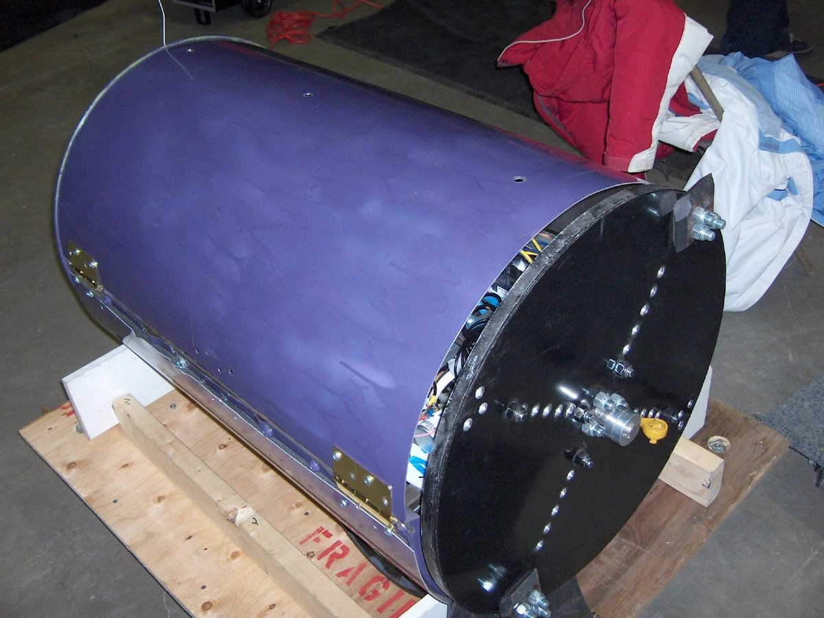 The Leech | Ultimate Robot Archive Wikia | Fandom