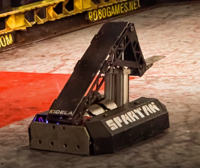 Spartan (Heavyweight) | Ultimate Robot Archive Wikia | Fandom