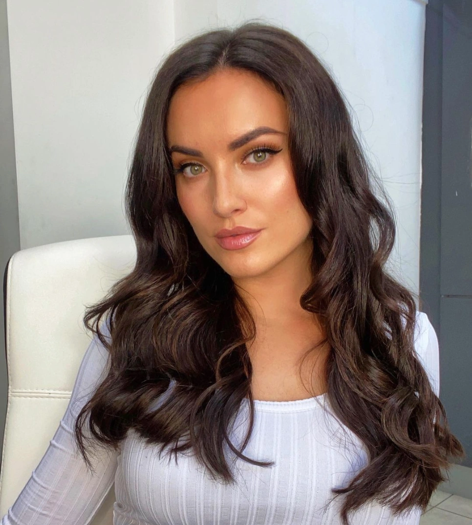 Holly Carpenter | Ultimate Stuff Wiki | Fandom